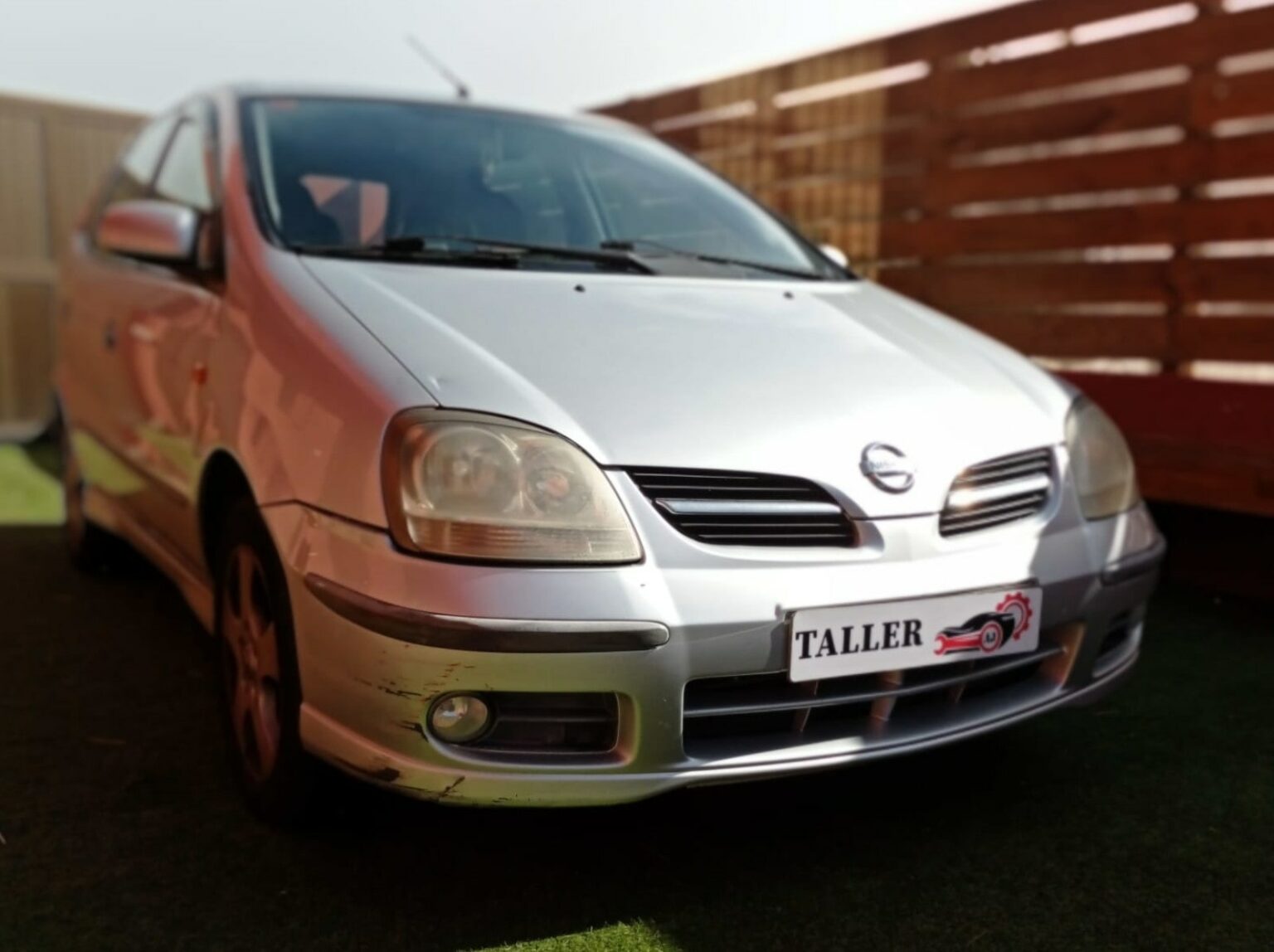 NISSAN ALMERA TINO - AÑO 2003 - COLOR GRIS (VENDIDO)